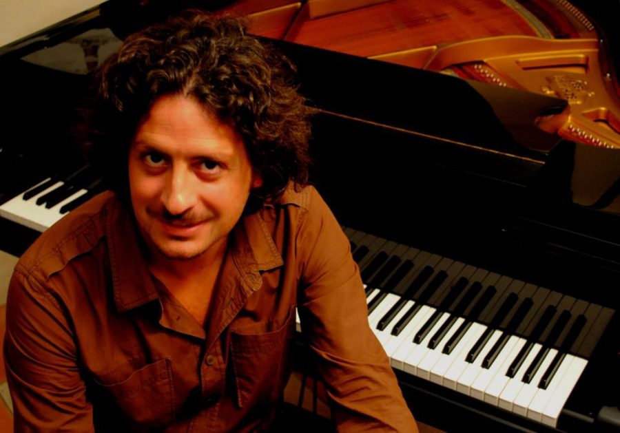 Martina Franca: stasera Massimo Carrieri per Piano solo lab