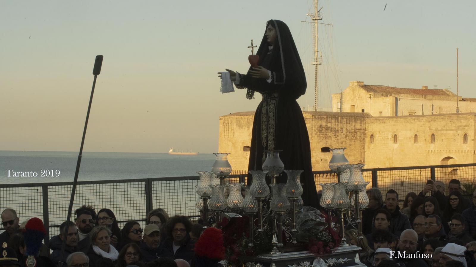 Taranto: processione dell'Addolorata