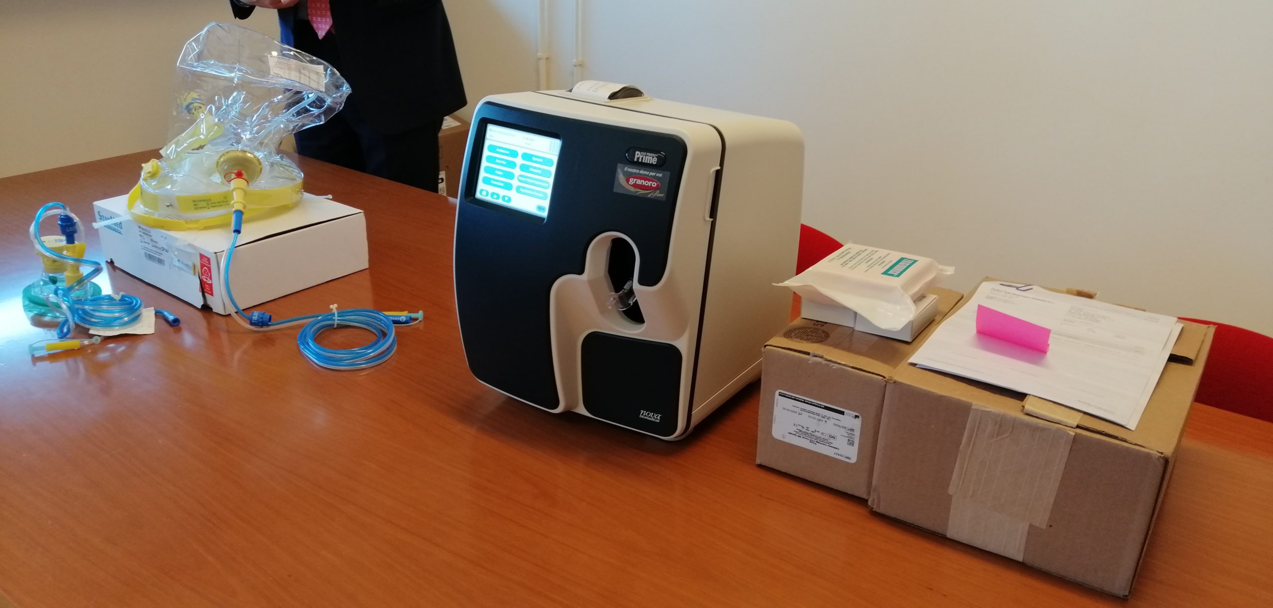 Emogas caschi e maschere ventilazione scaled – Noi Notizie.