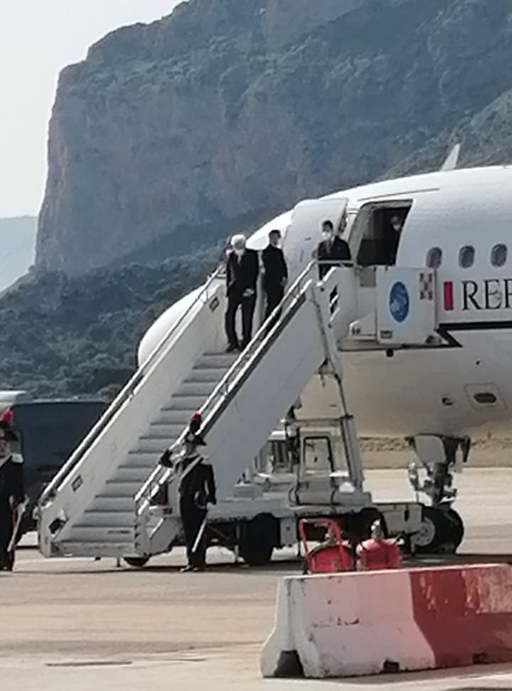 Trenta anni dalla strage di Capaci: l'arrivo a Palermo del presidente ...