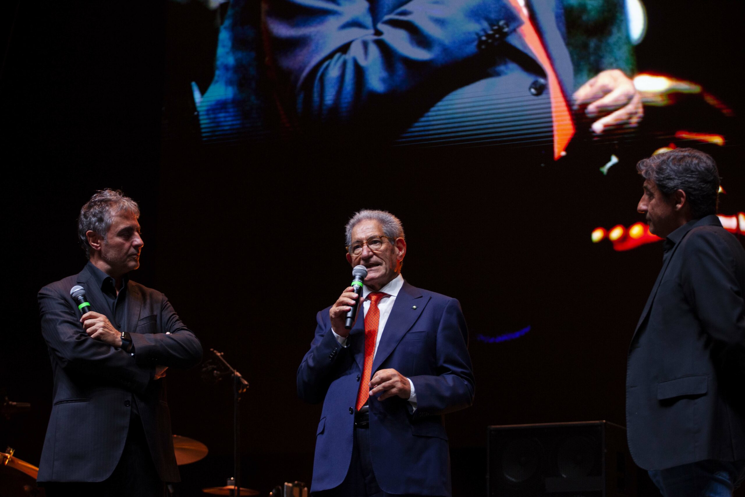 Foto Pomarico con Toti e Tata scaled – Noi Notizie.