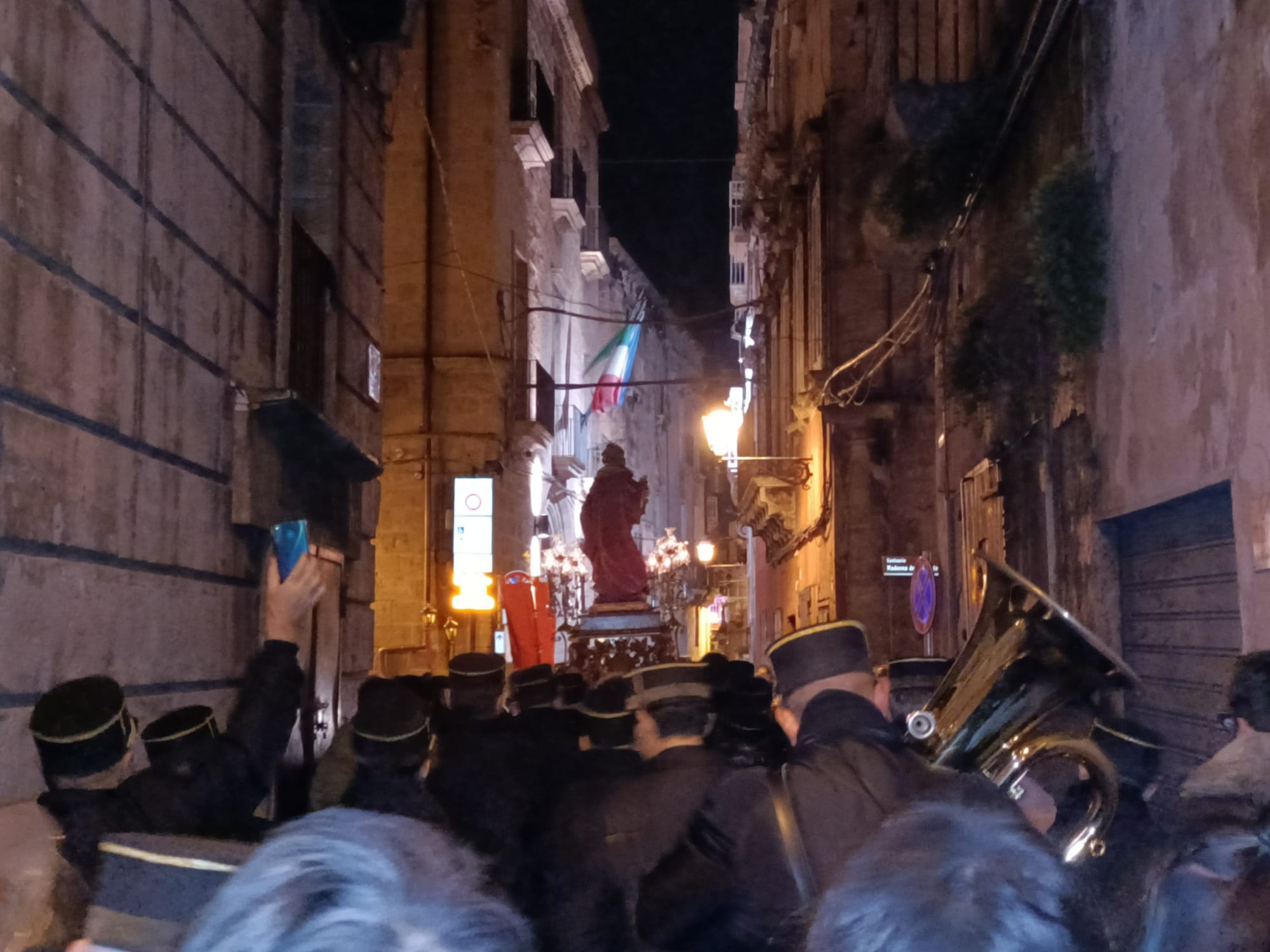 Santa Cecilia: a Taranto dalla notte pettole, pastorali e processione ...