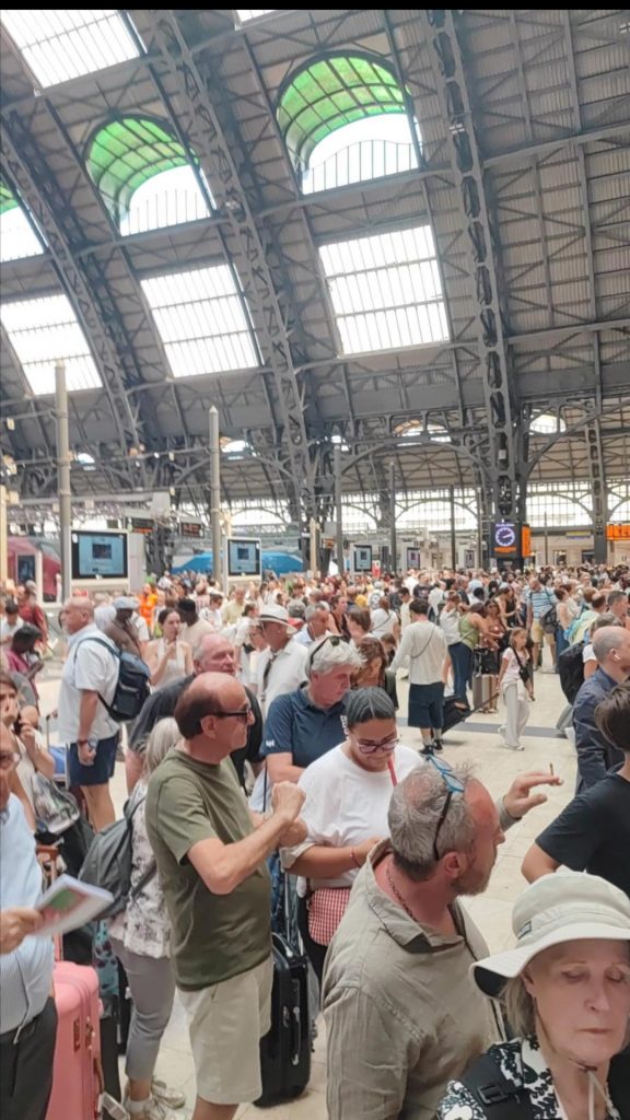 Milano-Taranto: il treno parte con un'ora e mezza di ritardo – Noi Notizie.